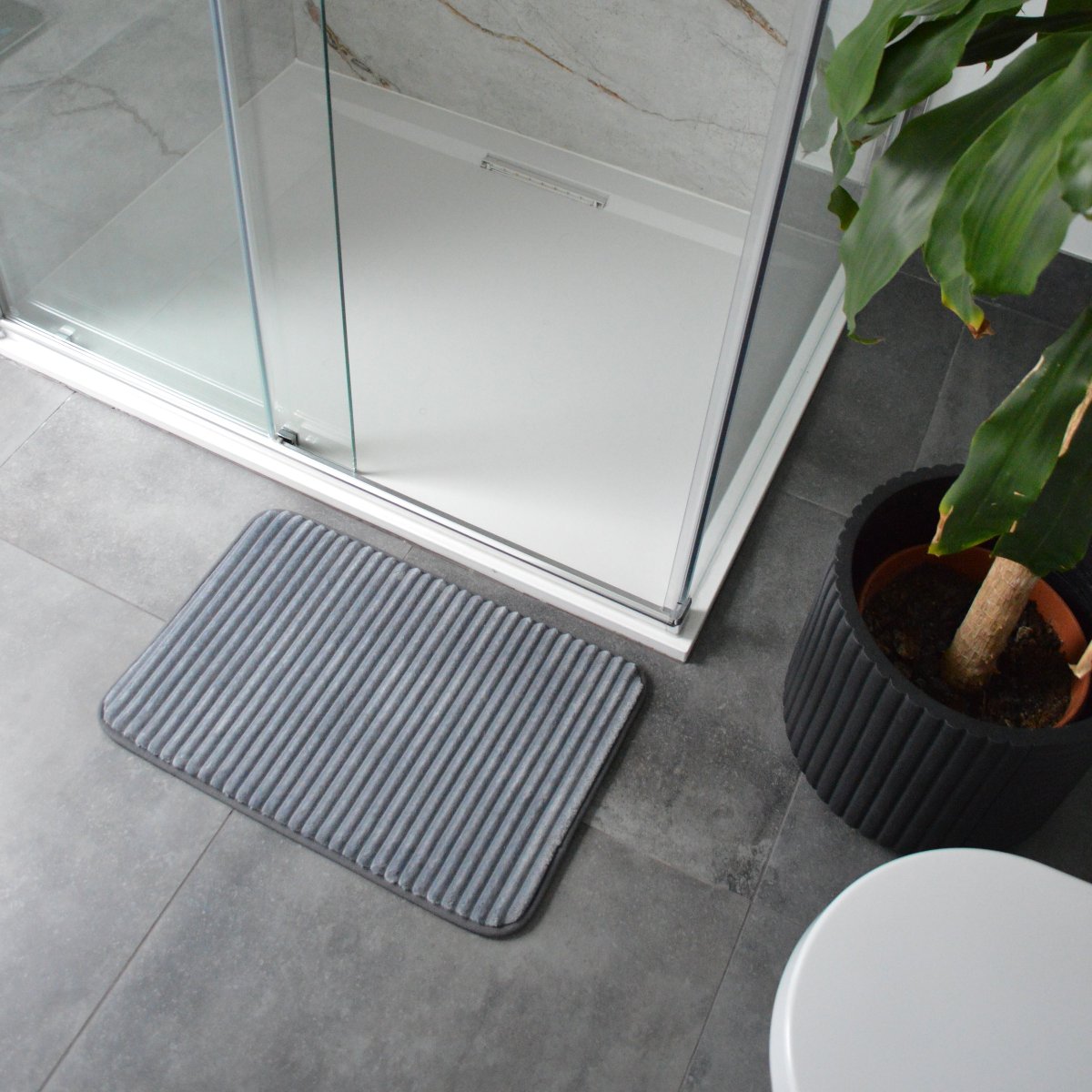 Ribbed Memory Foam Bath Mats - Small Shower Mats 40 x 60cm – Allure ...