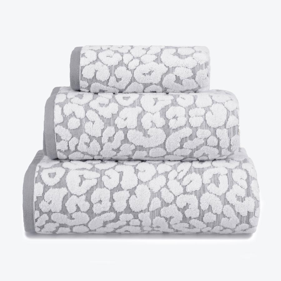 Luxury Leopard Print Towels - Cotton Animal Print Bath Towels – Allure ...